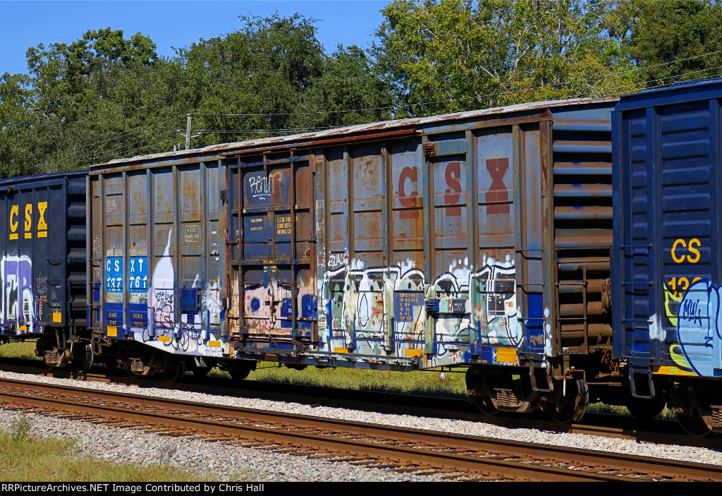 CSXT 137761 (Boxcar)